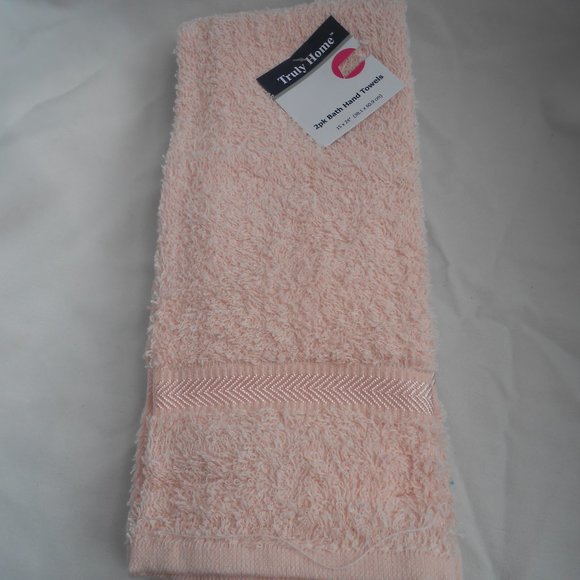 Truly home by Momentum Brands | Bath | Lot Of 2 New Plush Truly Home ...